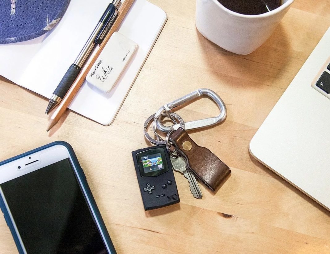 PocketSprite Portable Retro Gaming Device - Gadgetocosmos.com